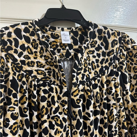 Lissome | Intimates & Sleepwear | Lissome Womens Long Sleeve Mid Length ...